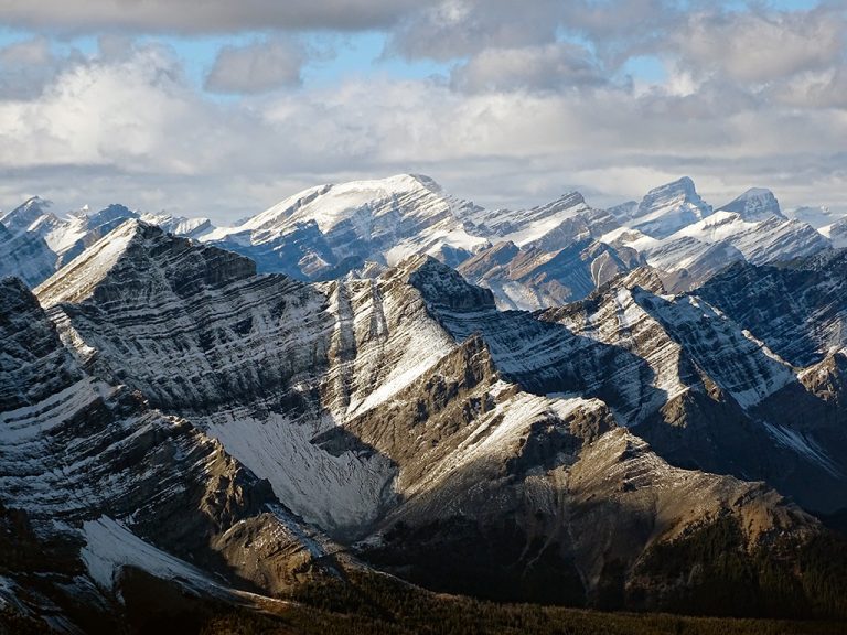 Vazios Humanos – Florestas e Montanhas - RTP Ensina