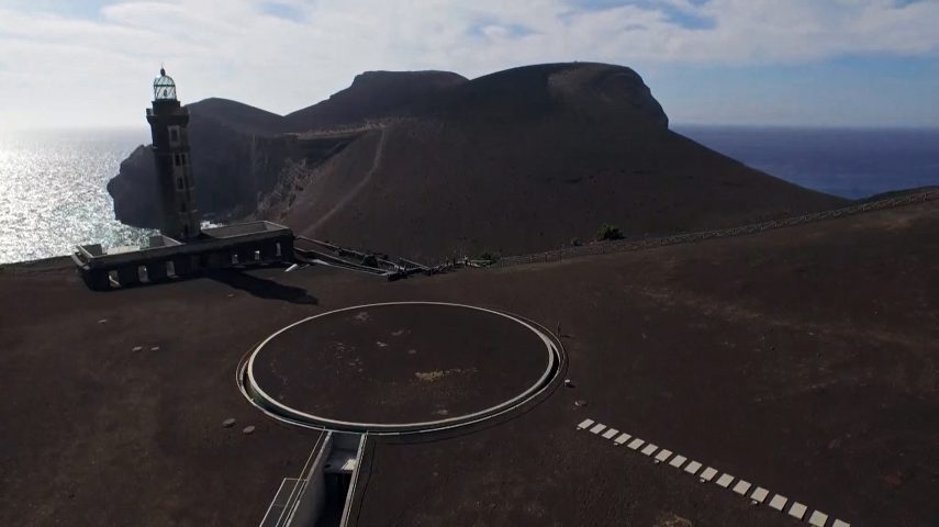 Faial: o mar e o chão dos Capelinhos - RTP Ensina